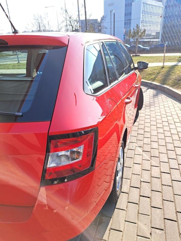 Skoda Fabia 2017 in Vilnius, with an engine capacity of 1.40 L and mileage of 284 thousand km for 5200 €, photo 6 on AUTOMOTO.COM.LV