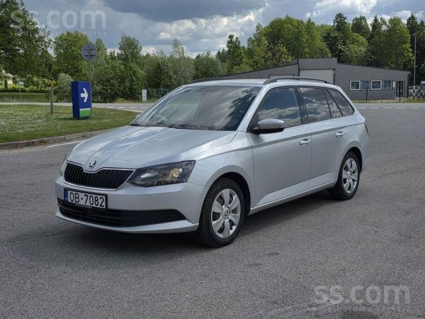 Skoda Fabia 2017 in Cesis, with an engine capacity of 1.40 L and mileage of 290 thousand km for 4450 €, photo 2 on AUTOMOTO.COM.LV