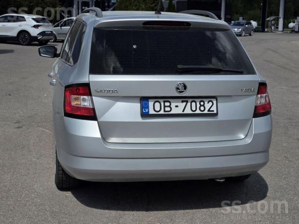 Skoda Fabia 2017 in Cesis, with an engine capacity of 1.40 L and mileage of 290 thousand km for 4450 €, photo 9 on AUTOMOTO.COM.LV