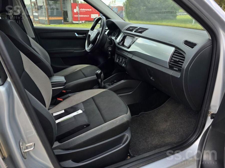 Skoda Fabia 2017 in Cesis, with an engine capacity of 1.40 L and mileage of 290 thousand km for 4450 €, photo 17 on AUTOMOTO.COM.LV
