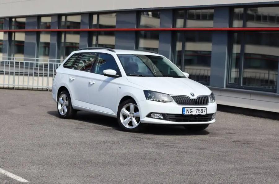 Skoda Fabia 2018 Rīga, ar dzinēja tilpumu 1.00 L un nobraukumu 205 tūkst. km par 6880 €, foto 1 vietnē AUTOMOTO.COM.LV