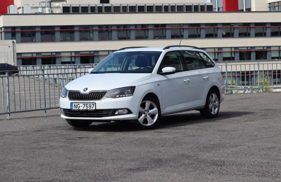 Skoda Fabia 2018 Rīga, ar dzinēja tilpumu 1.00 L un nobraukumu 205 tūkst. km par 6880 €, foto 4 vietnē AUTOMOTO.COM.LV