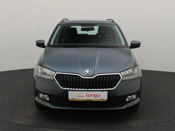 Skoda Fabia 2021 in Vilnius, with an engine capacity of 1.00 L and mileage of 180 thousand km for 9499 €, photo 3 on AUTOMOTO.COM.LV