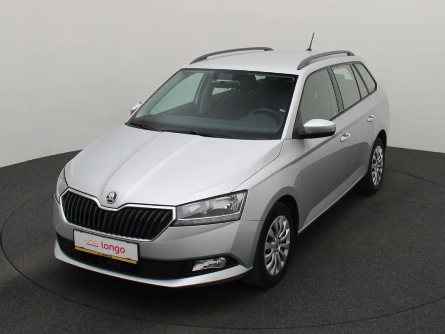 Skoda Fabia 2021 in Vilnius, with an engine capacity of 1.00 L and mileage of 173 thousand km for 9299 €, photo 1 on AUTOMOTO.COM.LV