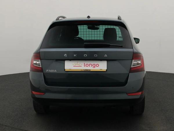 Skoda Fabia 2021 in Vilnius, with an engine capacity of 1.00 L and mileage of 158 thousand km for 10599 €, photo 5 on AUTOMOTO.COM.LV