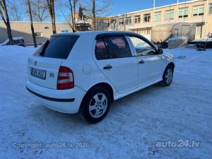 Balts Skoda Fabia 2004 Narva, ar dzinēja tilpumu 1.90 L un nobraukumu 397 tūkst. km par 999 €, foto 2 vietnē AUTOMOTO.COM.LV