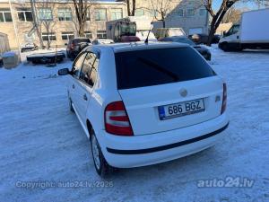 Balts Skoda Fabia 2004 Narva, ar dzinēja tilpumu 1.90 L un nobraukumu 397 tūkst. km par 999 €, foto 3 vietnē AUTOMOTO.COM.LV