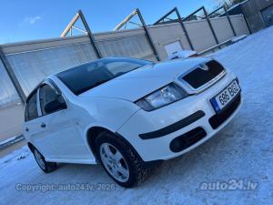 Balts Skoda Fabia 2004 Narva, ar dzinēja tilpumu 1.90 L un nobraukumu 397 tūkst. km par 999 €, foto 18 vietnē AUTOMOTO.COM.LV