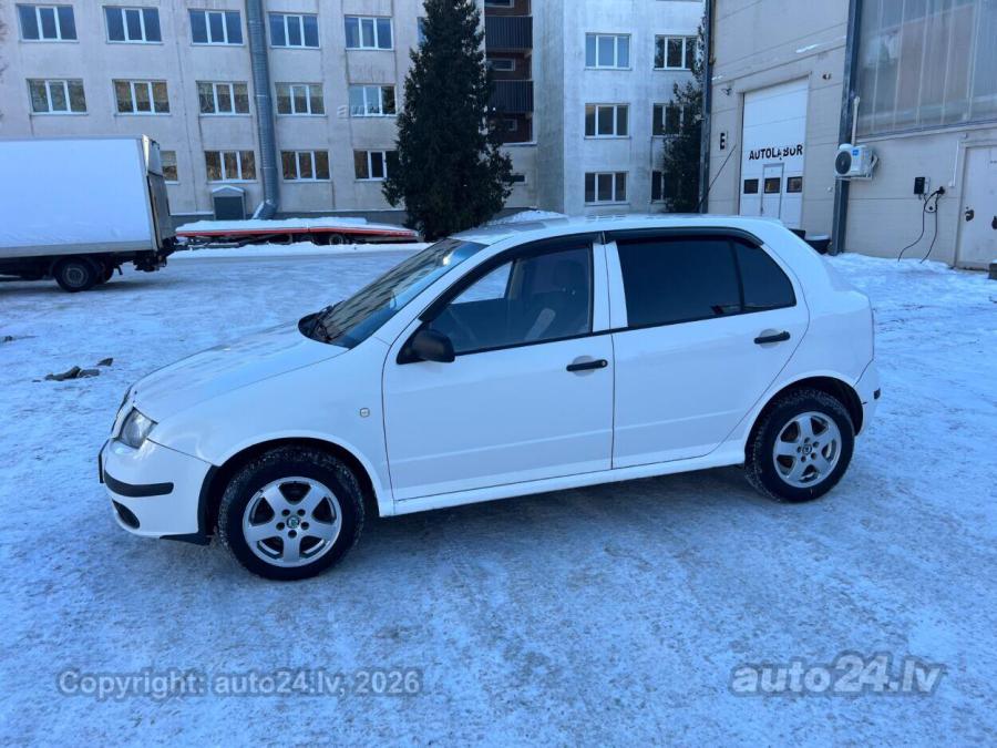 Balts Skoda Fabia 2004 Narva, ar dzinēja tilpumu 1.90 L un nobraukumu 397 tūkst. km par 999 €, foto 19 vietnē AUTOMOTO.COM.LV