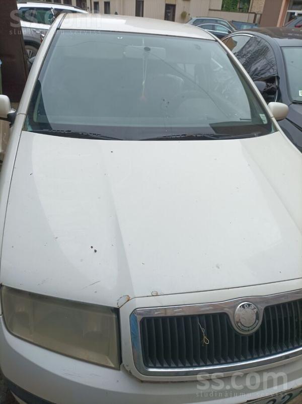 White Skoda Fabia 2004 in Riga, with an engine capacity of 1.90 L and mileage of 412 thousand km for 300 €, photo 2 on AUTOMOTO.COM.LV