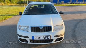 White Skoda Fabia 2006 in Tallinn, with an engine capacity of 1.40 L and mileage of 155 thousand km for 2290 €, photo  on AUTOMOTO.COM.LV