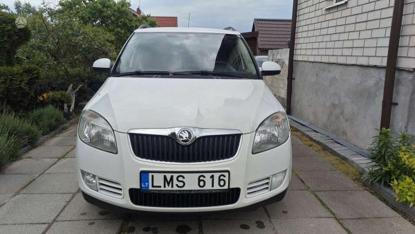 Balts Skoda Fabia 2008 Klaipėda, ar dzinēja tilpumu 1.42 L un nobraukumu 255 tūkst. km par 2000 €, foto 2 vietnē AUTOMOTO.COM.LV
