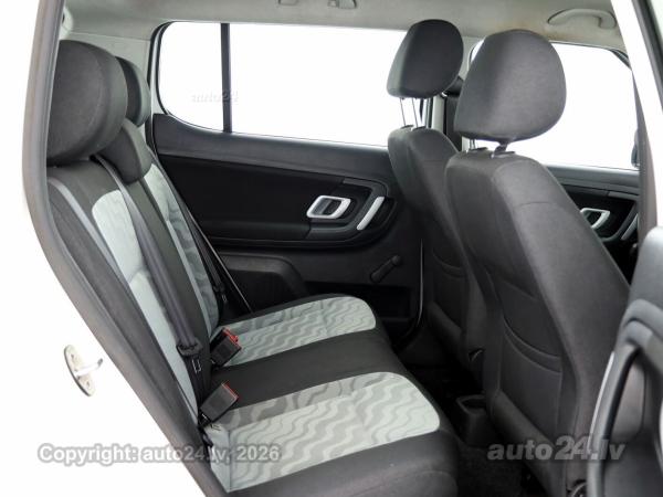Белый Шкода Фабия 2009 в Таллин, объемом двигателя 1.20 л и пробегом 123 тыс. км за 1999 €, фото 7 на AUTOMOTO.COM.LV