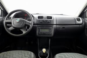White Skoda Fabia 2009 in Tallinn, with an engine capacity of 1.20 L and mileage of 123 thousand km for 1999 €, photo 6 on AUTOMOTO.COM.LV