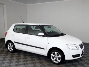 White Skoda Fabia 2009 in Tallinn, with an engine capacity of 1.20 L and mileage of 123 thousand km for 1999 €, photo 9 on AUTOMOTO.COM.LV