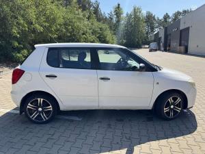 Balts Skoda Fabia 2010 Kauņa, ar dzinēja tilpumu 1.40 L un nobraukumu 280 tūkst. km par 1450 €, foto 8 vietnē AUTOMOTO.COM.LV