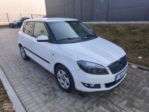 Balts Skoda Fabia 2011 Viļņa, ar dzinēja tilpumu 1.60 L un nobraukumu 315 tūkst. km par 1200 €, foto 3 vietnē AUTOMOTO.COM.LV