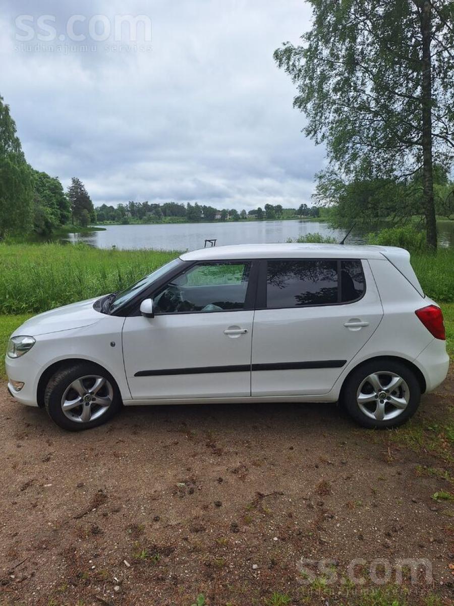 Balts Skoda Fabia 2011 Madona, ar dzinēja tilpumu 1.20 L un nobraukumu 233 tūkst. km par 3390 €, foto 8 vietnē AUTOMOTO.COM.LV