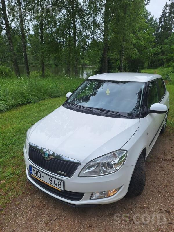 Balts Skoda Fabia 2011 Madona, ar dzinēja tilpumu 1.20 L un nobraukumu 233 tūkst. km par 3390 €, foto 8 vietnē AUTOMOTO.COM.LV