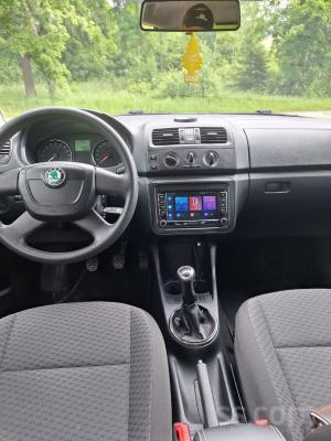 Balts Skoda Fabia 2011 Madona, ar dzinēja tilpumu 1.20 L un nobraukumu 233 tūkst. km par 3390 €, foto 14 vietnē AUTOMOTO.COM.LV