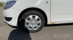 Balts Skoda Fabia 2012 Rīga, ar dzinēja tilpumu 1.20 L un nobraukumu 256 tūkst. km par 1090 €, foto 8 vietnē AUTOMOTO.COM.LV