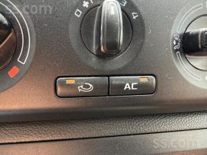 Balts Skoda Fabia 2012 Saldus, ar dzinēja tilpumu 1.60 L un nobraukumu 189 tūkst. km par 3590 €, foto 21 vietnē AUTOMOTO.COM.LV