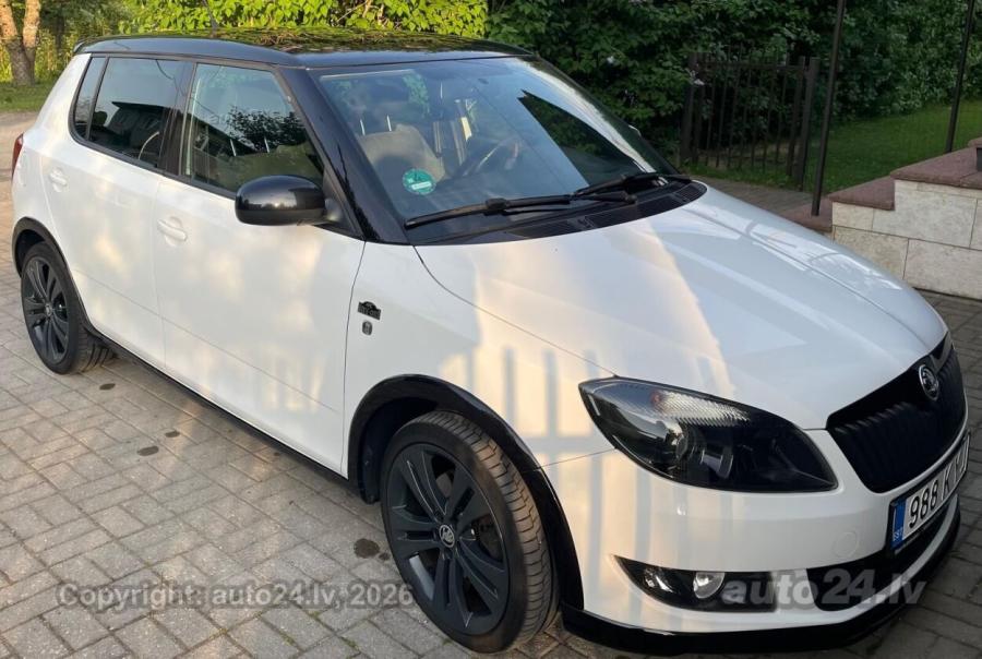 Balts Skoda Fabia 2014 Viljandi, ar dzinēja tilpumu 1.60 L un nobraukumu 190 tūkst. km par 4950 €, foto 2 vietnē AUTOMOTO.COM.LV