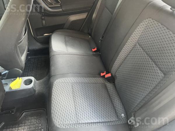 White Skoda Fabia 2014 in Riga, with an engine capacity of 1.60 L and mileage of 250 thousand km for 2850 €, photo 9 on AUTOMOTO.COM.LV