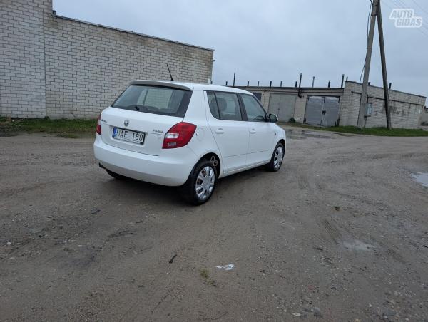 Balts Skoda Fabia 2014 Klaipėda, ar dzinēja tilpumu 1.60 L un nobraukumu 267 tūkst. km par 1450 €, foto 6 vietnē AUTOMOTO.COM.LV
