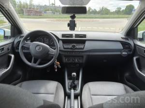 Balts Skoda Fabia 2015 Rīga, ar dzinēja tilpumu 1.20 L un nobraukumu 68 tūkst. km par 7000 €, foto 4 vietnē AUTOMOTO.COM.LV