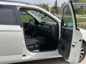 Balts Skoda Fabia 2015 Rīga, ar dzinēja tilpumu 1.20 L un nobraukumu 68 tūkst. km par 7000 €, foto 7 vietnē AUTOMOTO.COM.LV
