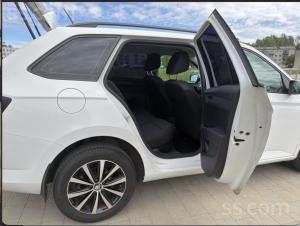 Balts Skoda Fabia 2015 Rīga, ar dzinēja tilpumu 1.20 L un nobraukumu 68 tūkst. km par 7000 €, foto 11 vietnē AUTOMOTO.COM.LV
