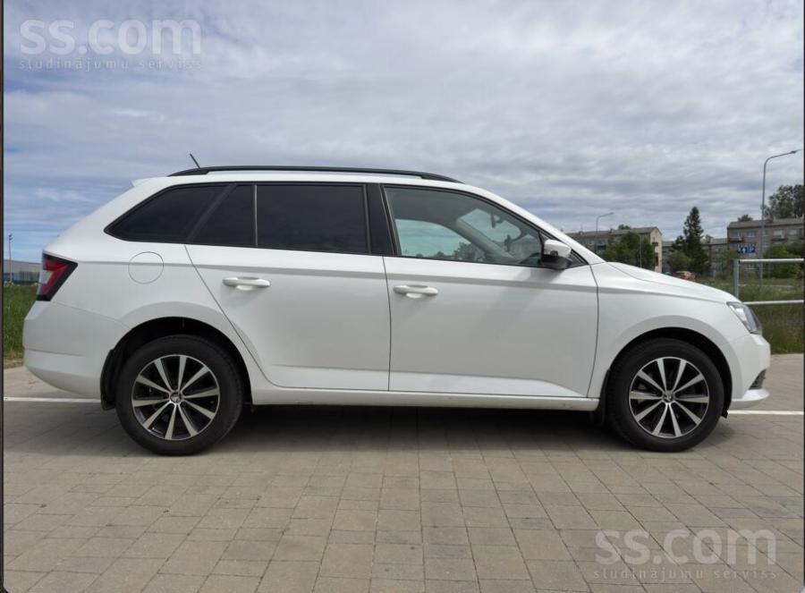 Balts Skoda Fabia 2015 Rīga, ar dzinēja tilpumu 1.20 L un nobraukumu 68 tūkst. km par 7000 €, foto 14 vietnē AUTOMOTO.COM.LV