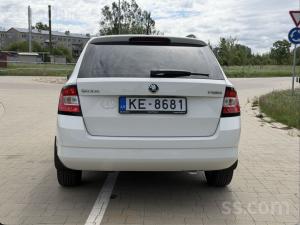 Balts Skoda Fabia 2015 Rīga, ar dzinēja tilpumu 1.20 L un nobraukumu 68 tūkst. km par 7000 €, foto 17 vietnē AUTOMOTO.COM.LV