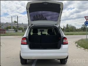 Balts Skoda Fabia 2015 Rīga, ar dzinēja tilpumu 1.20 L un nobraukumu 68 tūkst. km par 7000 €, foto 18 vietnē AUTOMOTO.COM.LV