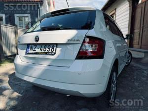 White Skoda Fabia 2016 in Cesis, with an engine capacity of 1.40 L and mileage of 0 thousand km for 5900 €, photo 5 on AUTOMOTO.COM.LV