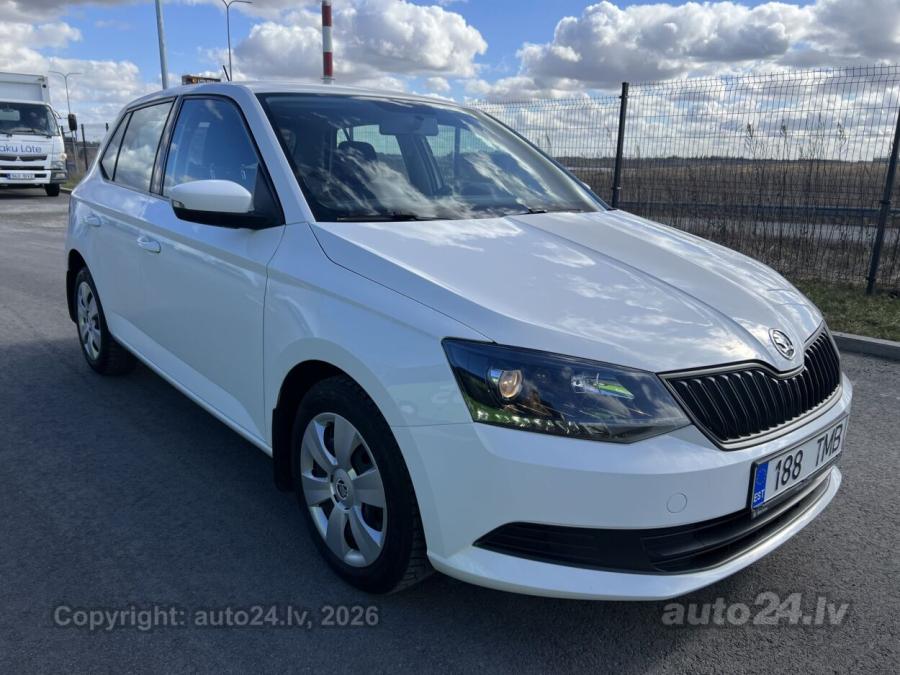 Белый Шкода Фабия 2016 в Таллин, объемом двигателя 1.20 л и пробегом 162 тыс. км за 5900 €, фото 3 на AUTOMOTO.COM.LV