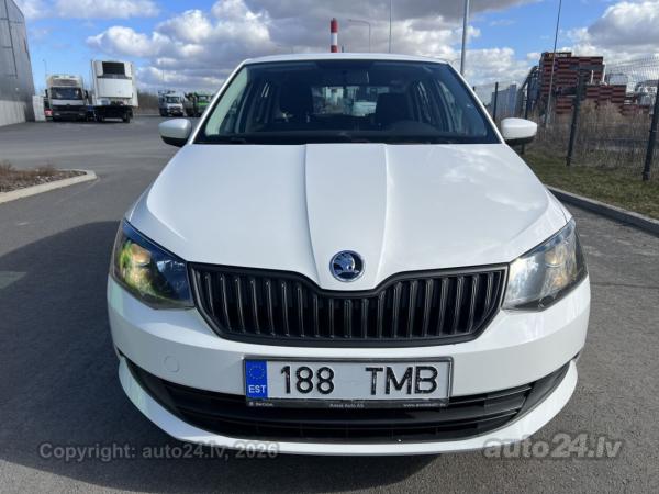White Skoda Fabia 2016 in Tallinn, with an engine capacity of 1.20 L and mileage of 162 thousand km for 5900 €, photo 5 on AUTOMOTO.COM.LV