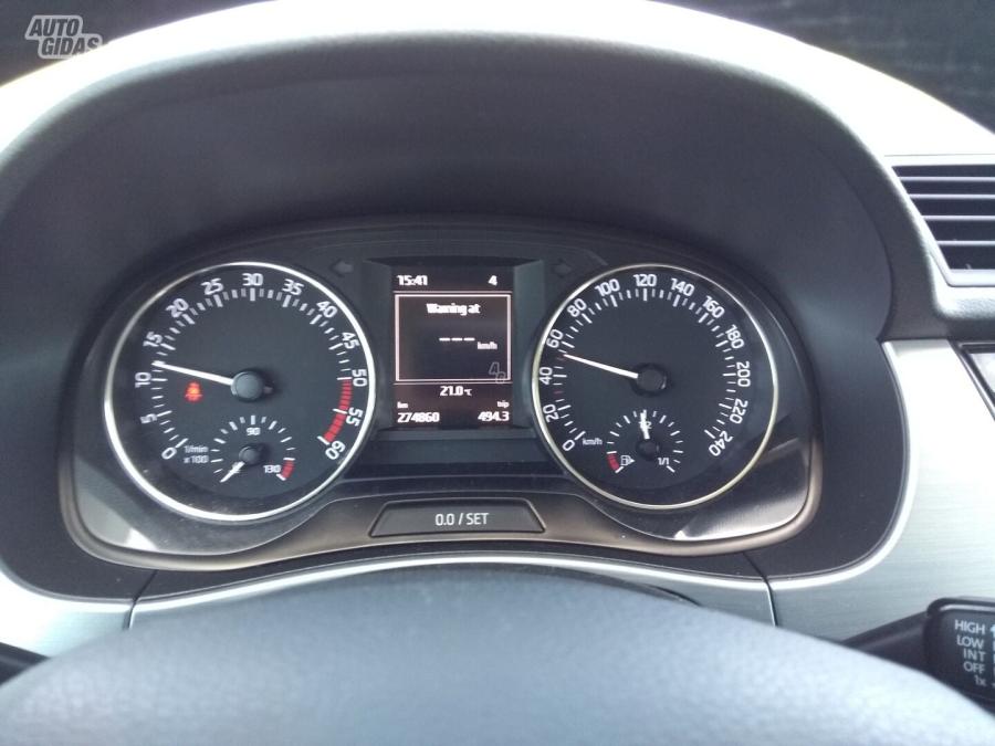 White Skoda Fabia 2016 in Vilkaviskis, with an engine capacity of 1.40 L and mileage of 270 thousand km for 4550 €, photo 17 on AUTOMOTO.COM.LV