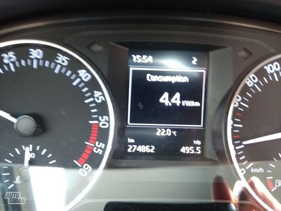 White Skoda Fabia 2016 in Vilkaviskis, with an engine capacity of 1.40 L and mileage of 270 thousand km for 4550 €, photo 18 on AUTOMOTO.COM.LV
