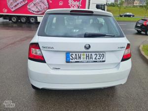 White Skoda Fabia 2016 in Kaunas, with an engine capacity of 1.00 L and mileage of 210 thousand km for 4850 €, photo 7 on AUTOMOTO.COM.LV