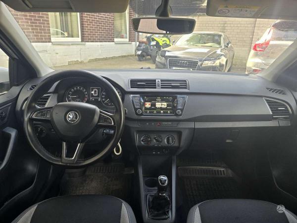 Balts Skoda Fabia 2016 Viļņa, ar dzinēja tilpumu 1.40 L un nobraukumu 239 tūkst. km par 4800 €, foto 8 vietnē AUTOMOTO.COM.LV