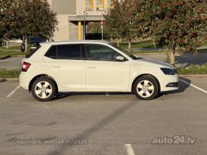 White Skoda Fabia 2016 in Tallinn, with an engine capacity of 1.20 L and mileage of 75 thousand km for 8900 €, photo 6 on AUTOMOTO.COM.LV
