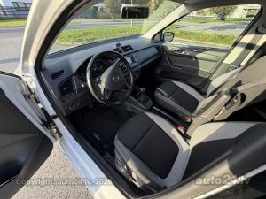 White Skoda Fabia 2016 in Tallinn, with an engine capacity of 1.20 L and mileage of 75 thousand km for 8900 €, photo 8 on AUTOMOTO.COM.LV