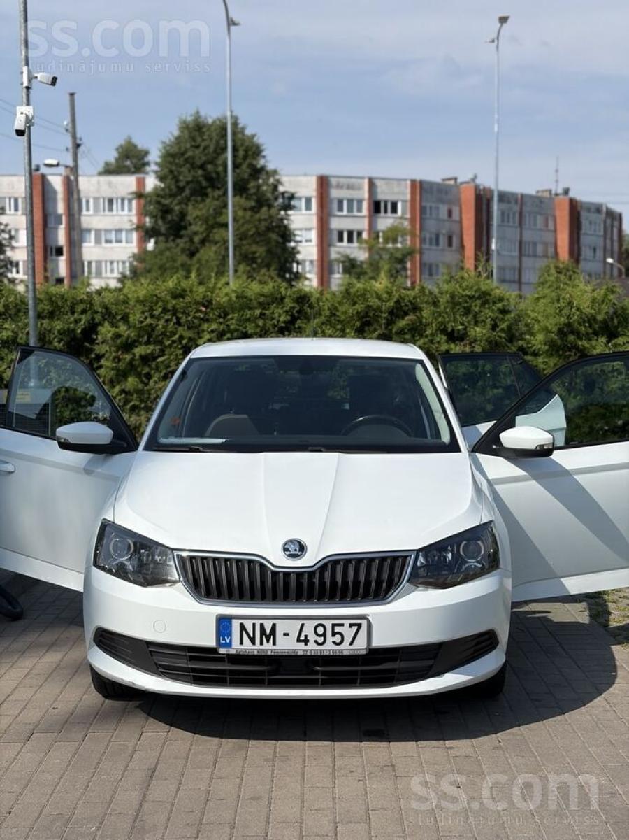 Balts Skoda Fabia 2016 Jūrmala, ar dzinēja tilpumu 1.40 L un nobraukumu 180 tūkst. km par 5350 €, foto 4 vietnē AUTOMOTO.COM.LV