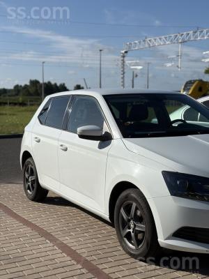 Balts Skoda Fabia 2016 Jūrmala, ar dzinēja tilpumu 1.40 L un nobraukumu 180 tūkst. km par 5350 €, foto 8 vietnē AUTOMOTO.COM.LV