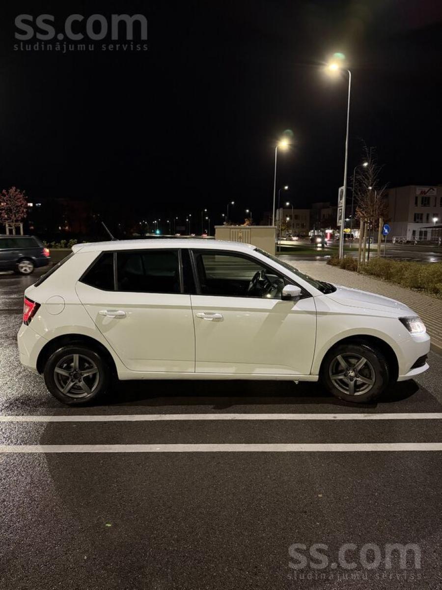 Balts Skoda Fabia 2016 Jūrmala, ar dzinēja tilpumu 1.40 L un nobraukumu 180 tūkst. km par 5350 €, foto 11 vietnē AUTOMOTO.COM.LV
