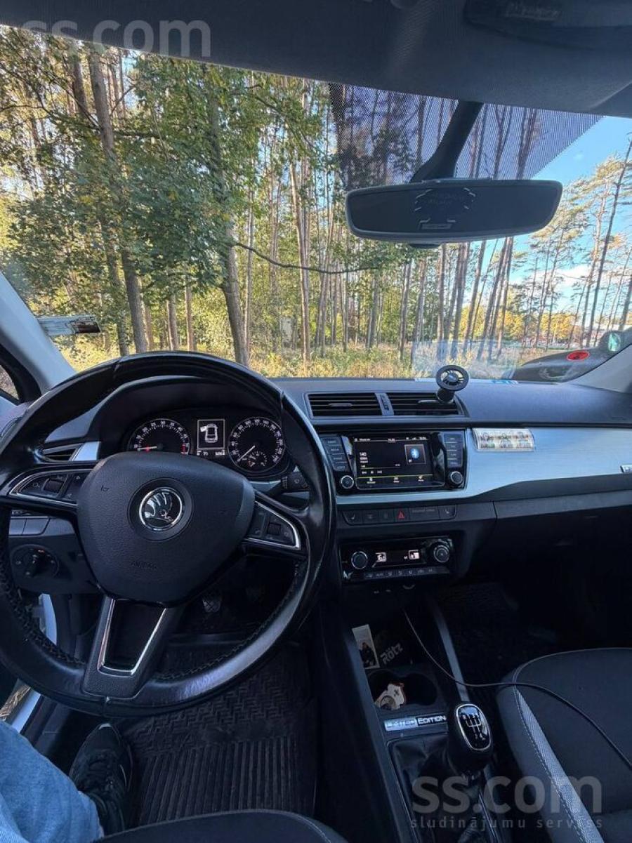Balts Skoda Fabia 2016 Jūrmala, ar dzinēja tilpumu 1.40 L un nobraukumu 180 tūkst. km par 5350 €, foto 12 vietnē AUTOMOTO.COM.LV