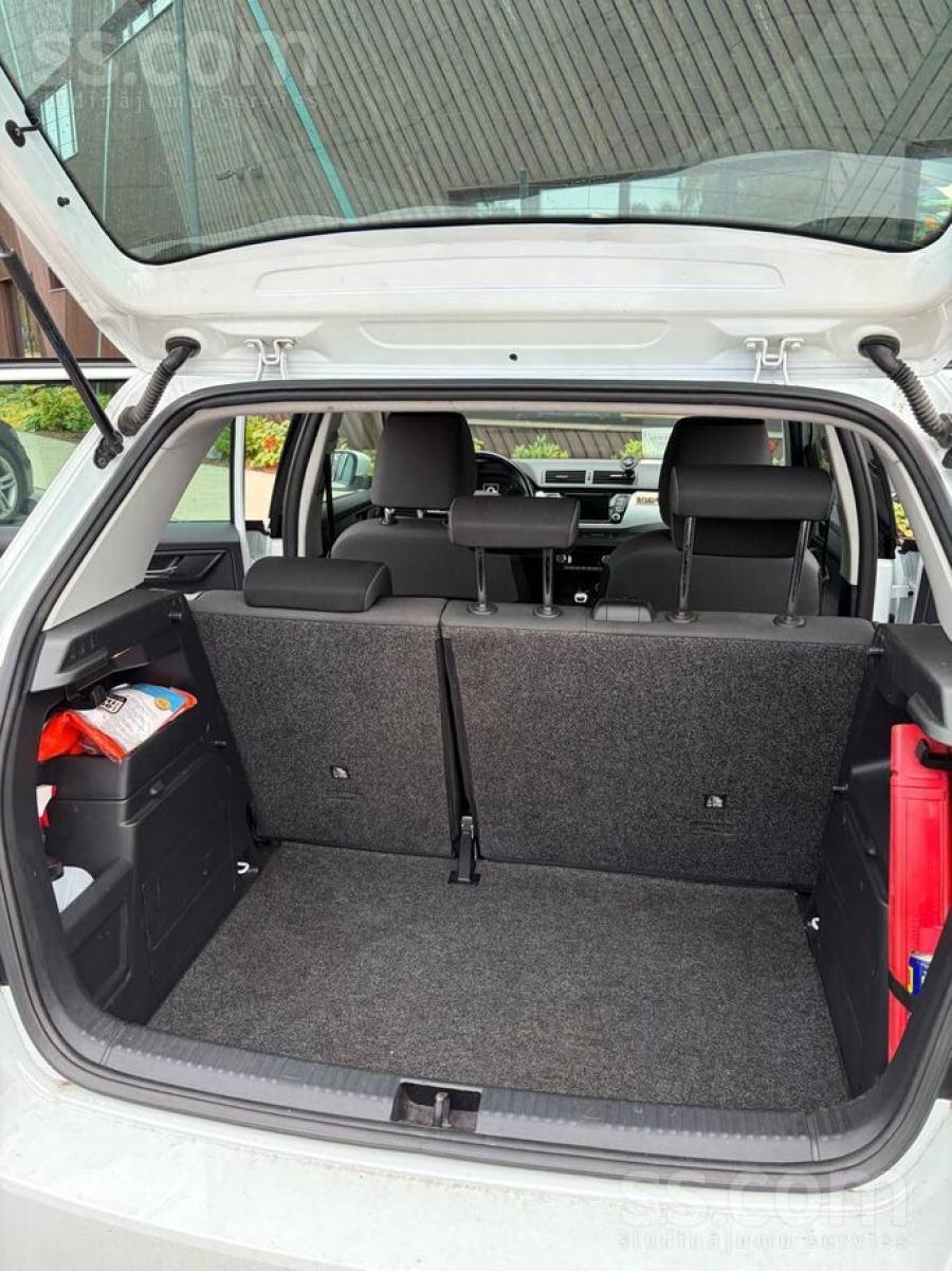 Balts Skoda Fabia 2016 Jūrmala, ar dzinēja tilpumu 1.40 L un nobraukumu 180 tūkst. km par 5350 €, foto 15 vietnē AUTOMOTO.COM.LV