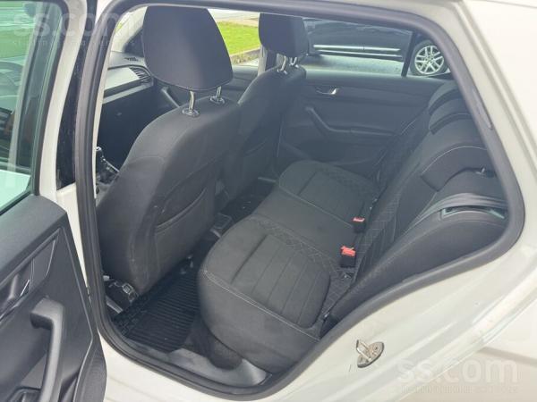 Skoda Fabia 2016 Rīga vietnē Balts Skoda Fabia 2016 Rīga, ar dzinēja tilpumu 1.20 L un nobraukumu 149 tūkst. km par 4900 €, foto 10 vietnē AUTOMOTO.COM.LV